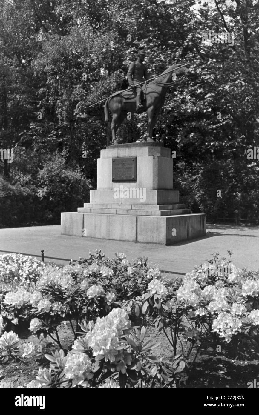 Deutsches reich 1930er jahre trip to gleiwitz in upper silesia hi-res ...