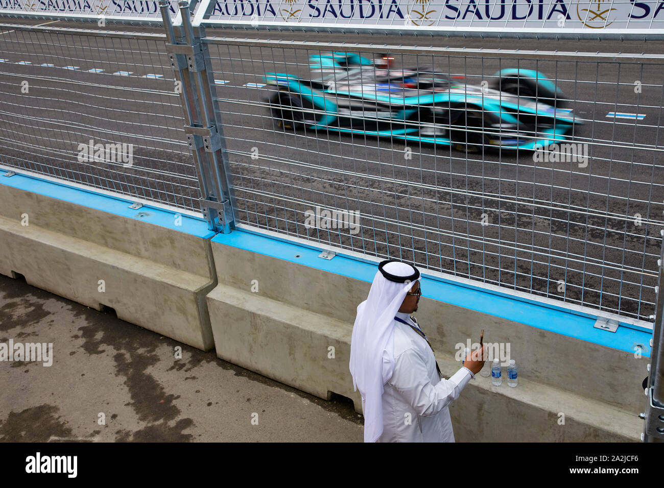 Saudia Arabia Saoedi Arabie Riyad Riaad Formula E race Visitor looking ...
