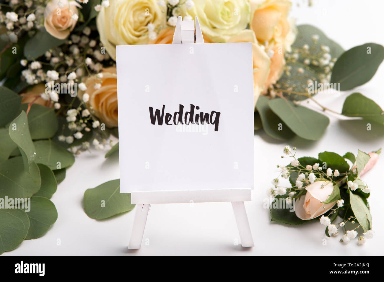 Square sheet of paper hi-res stock photography and images - Alamy