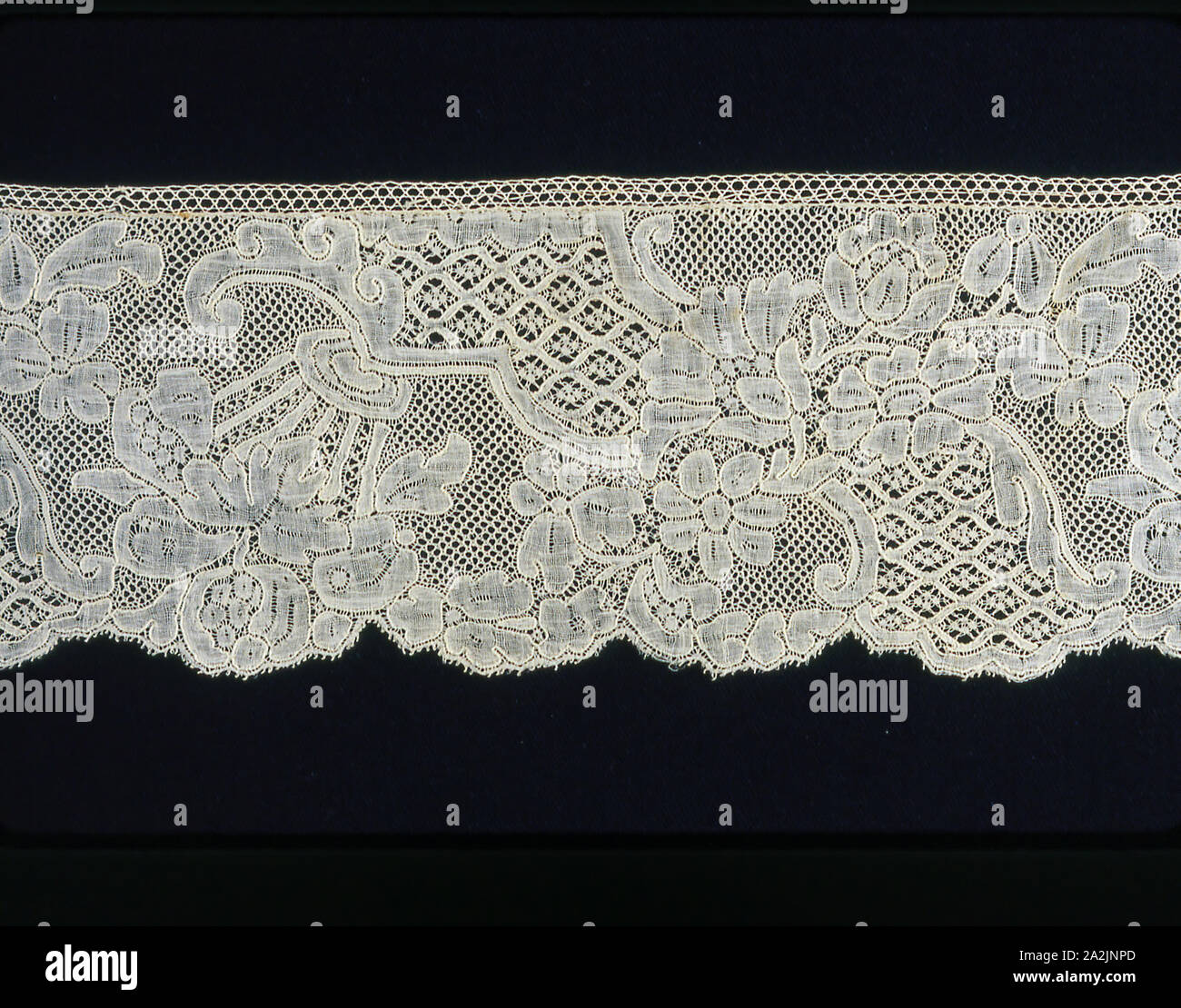 Five hole mesh hi-res stock photography and images - Alamy