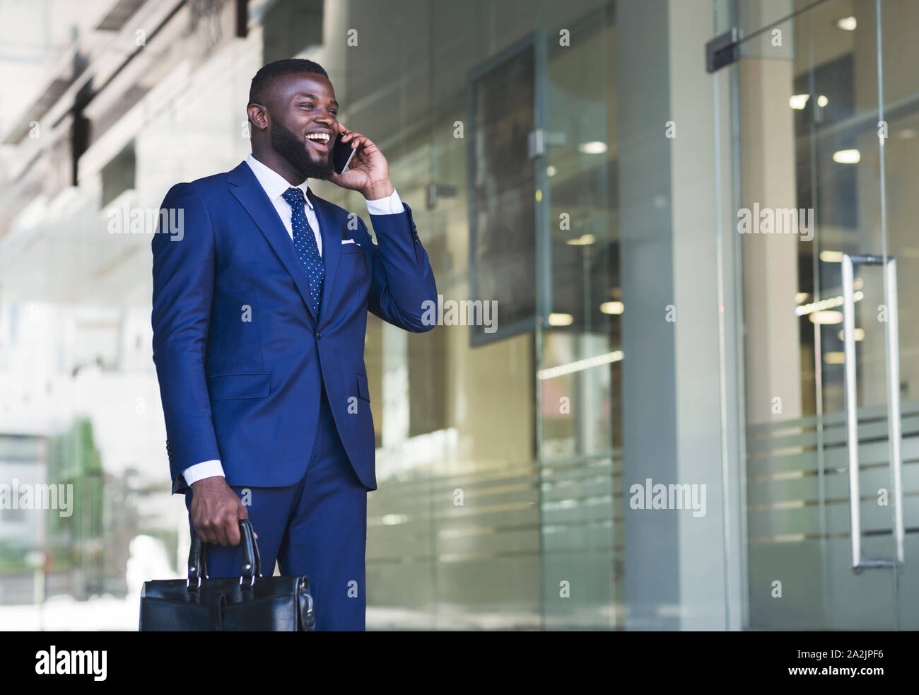 Corporate conversation building hi-res stock photography and images - Alamy