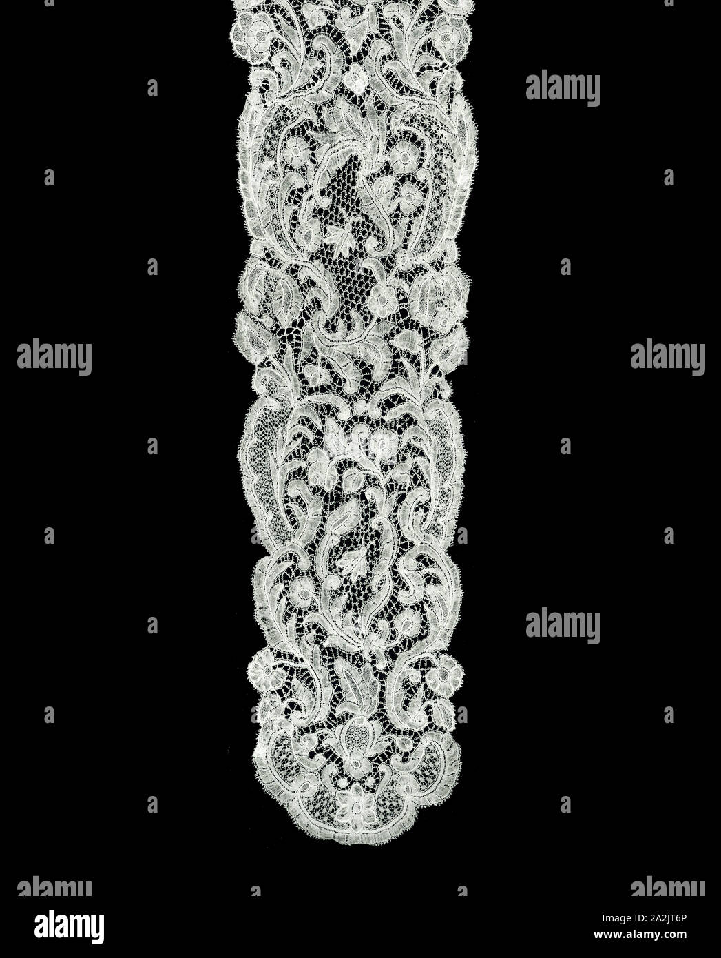 Pair of Lappets (Joined), 1750s, Belgium, Flanders, Brussels or England ...