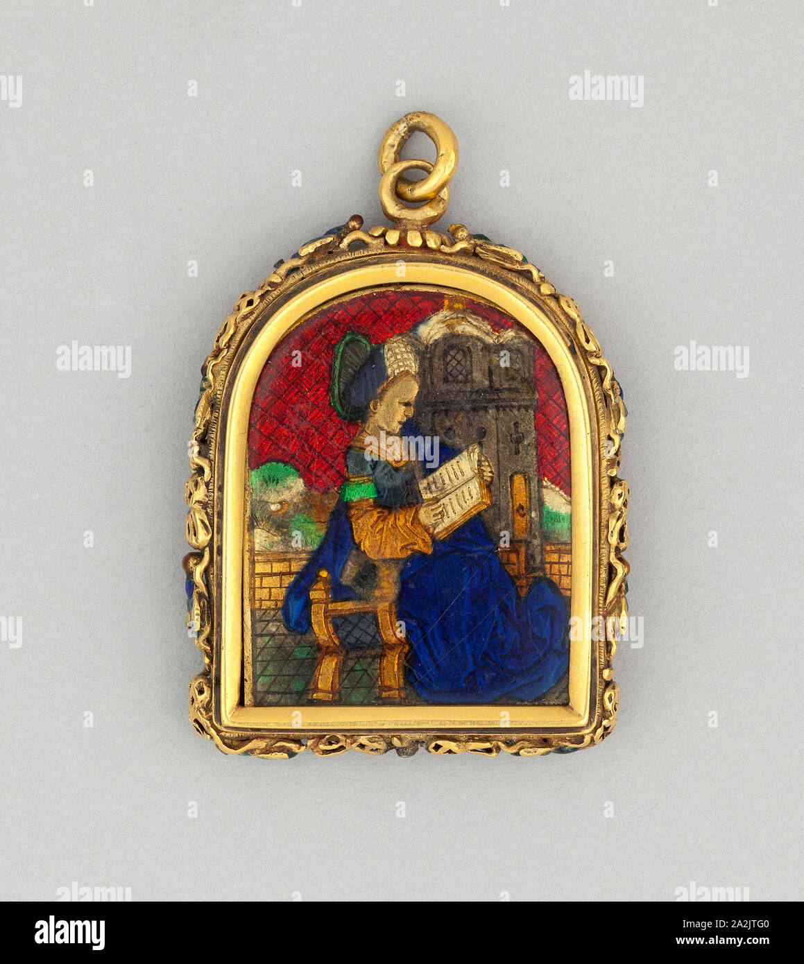 Reliquary pendant hi-res stock photography and images - Alamy