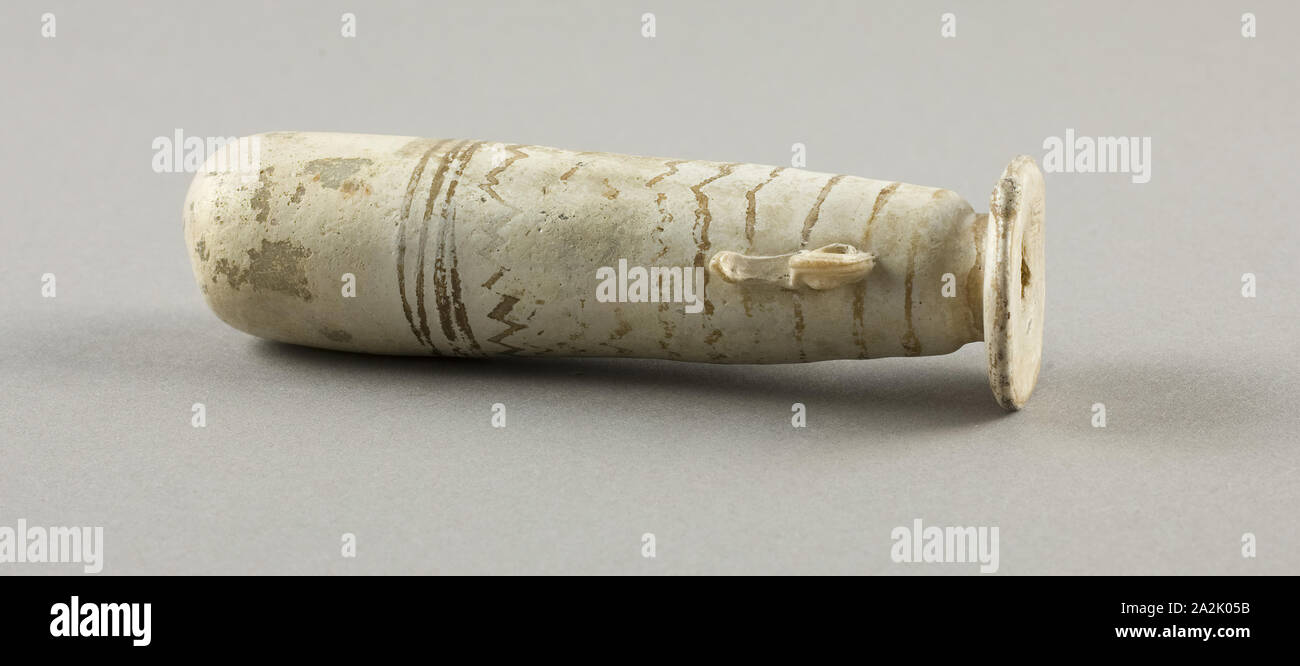 Glass core formed technique hi-res stock photography and images - Alamy