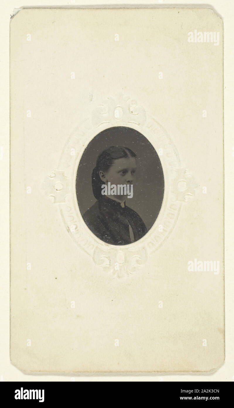 1900 girl portrait hi-res stock photography and images - Alamy