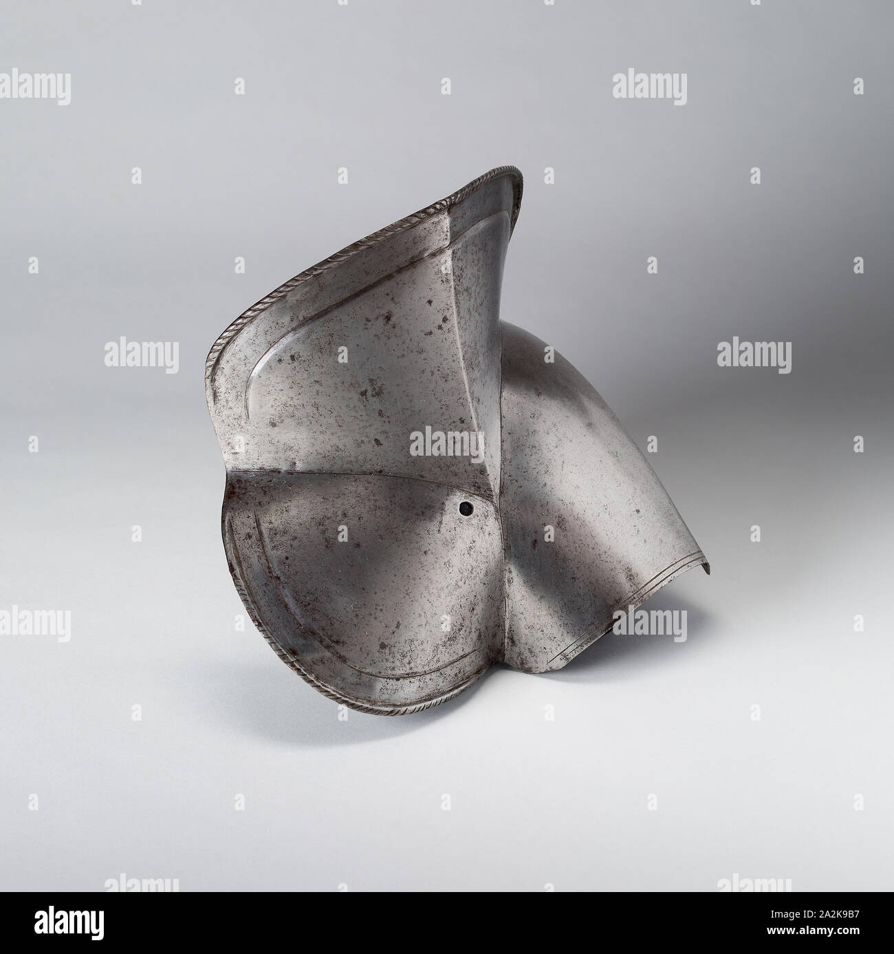 Left pauldron hi-res stock photography and images - Alamy
