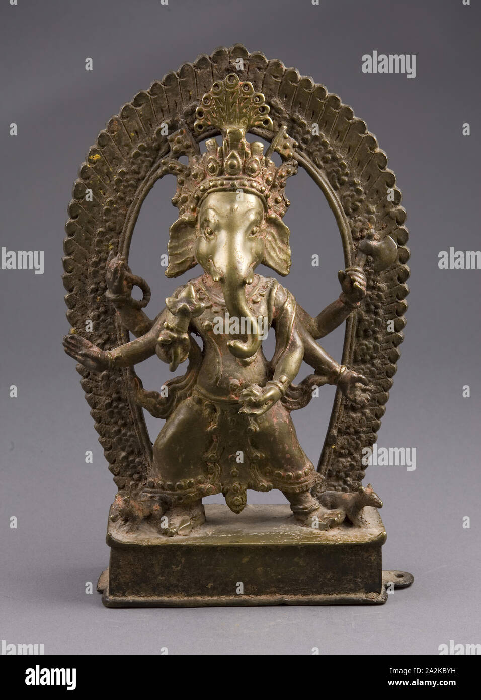 Six armed god ganesha hi-res stock photography and images - Alamy