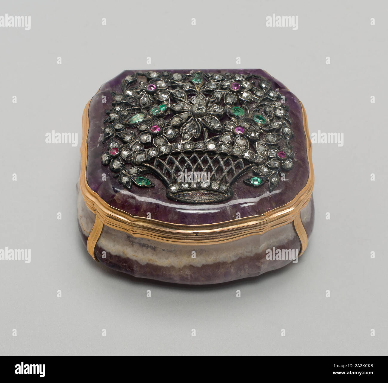 Ruby rose hi-res stock photography and images - Alamy