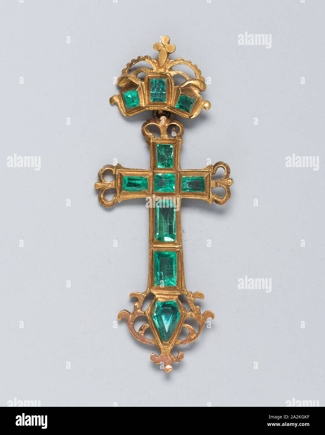 Pendant Cross, 17th century, Spanish or Spanish Colonial, Spain, Gold ...