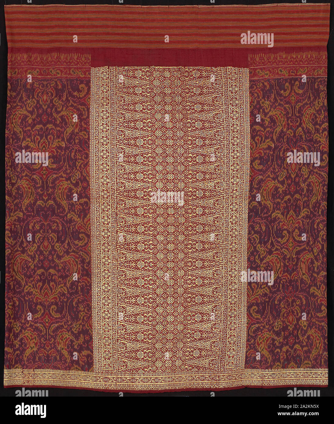 Weft ikat and gold hi-res stock photography and images - Alamy