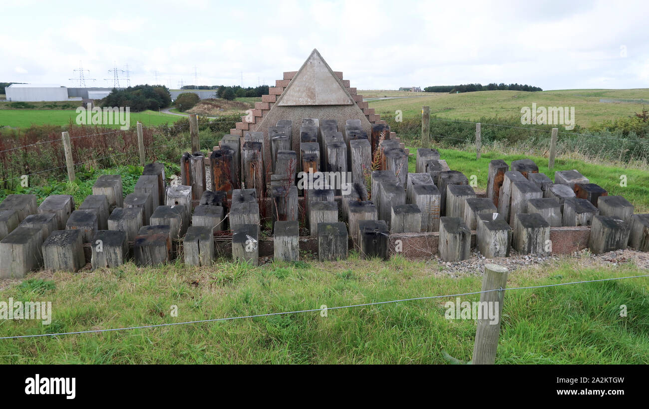 Sculpture at Peterhead Power Station viewpoint Stock Photo - Alamy