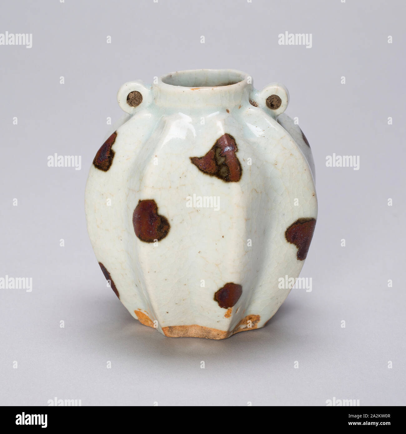 Philippine dynasty hi-res stock photography and images - Alamy