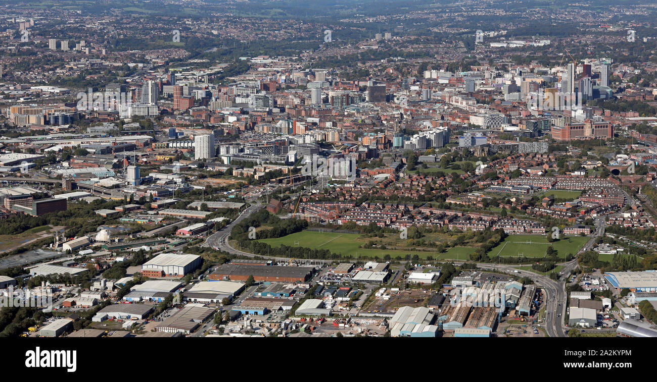 City cities cityscape skyline hi-res stock photography and images - Alamy