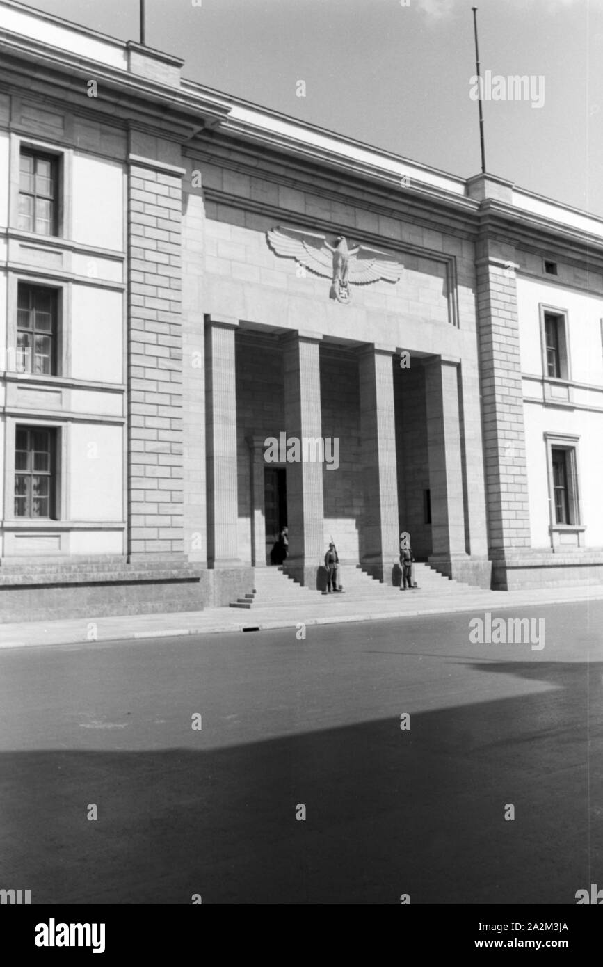 Reichskanzlei chancellery berlin hi-res stock photography and images ...