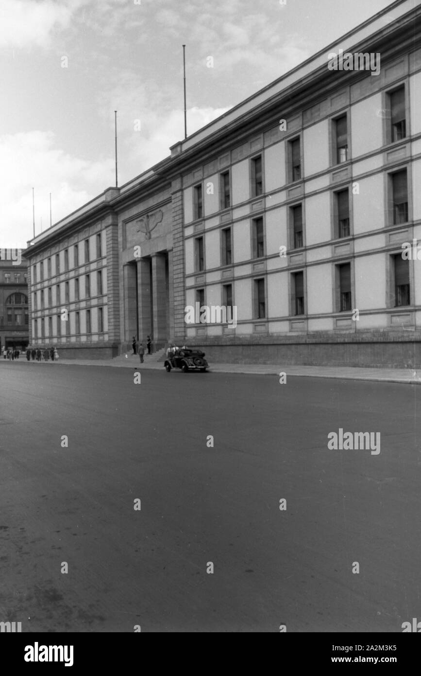 In the reich chancellery in berlin hi-res stock photography and images ...