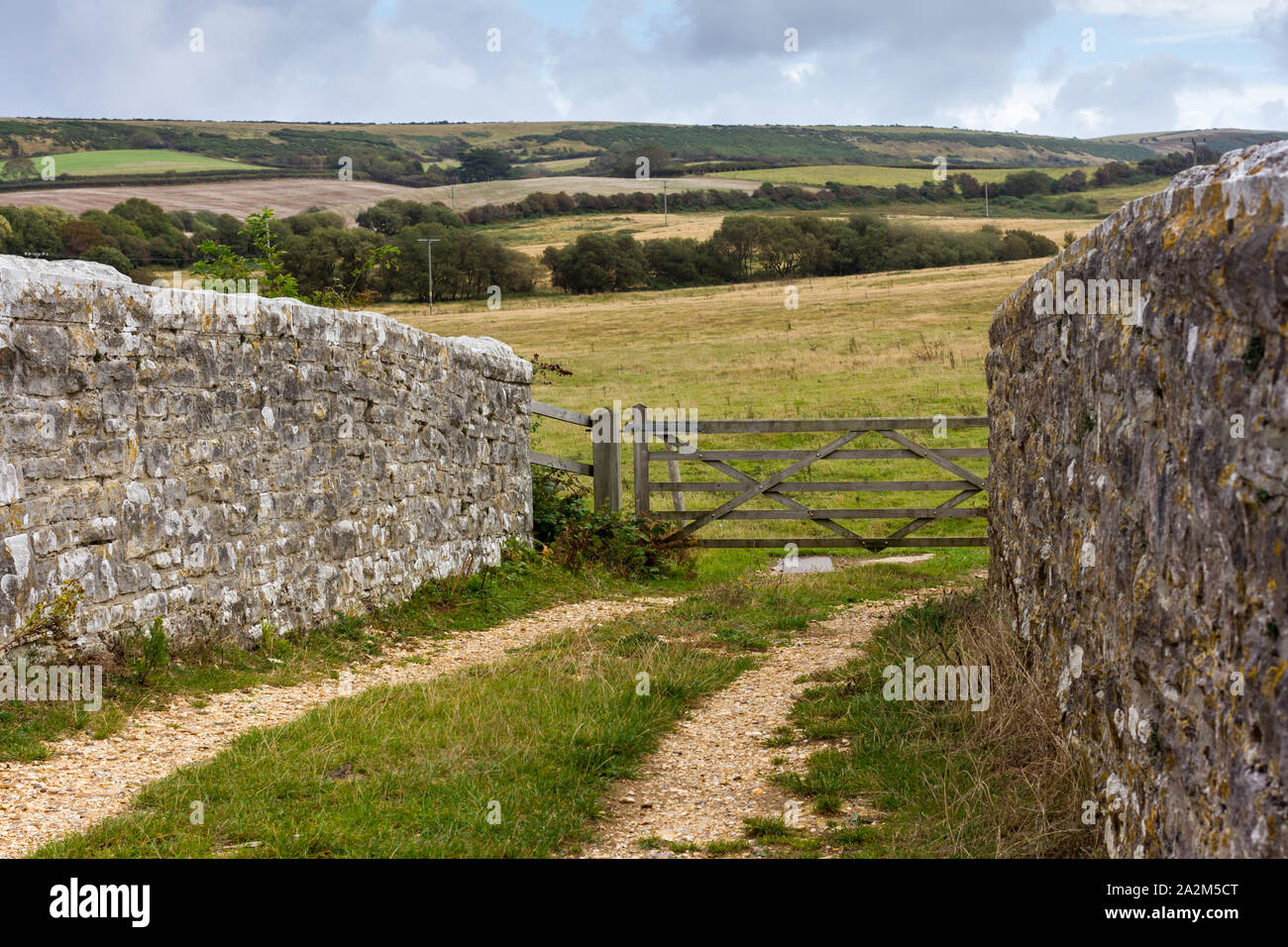 Wooden gate path pathway hi-res stock photography and images - Alamy
