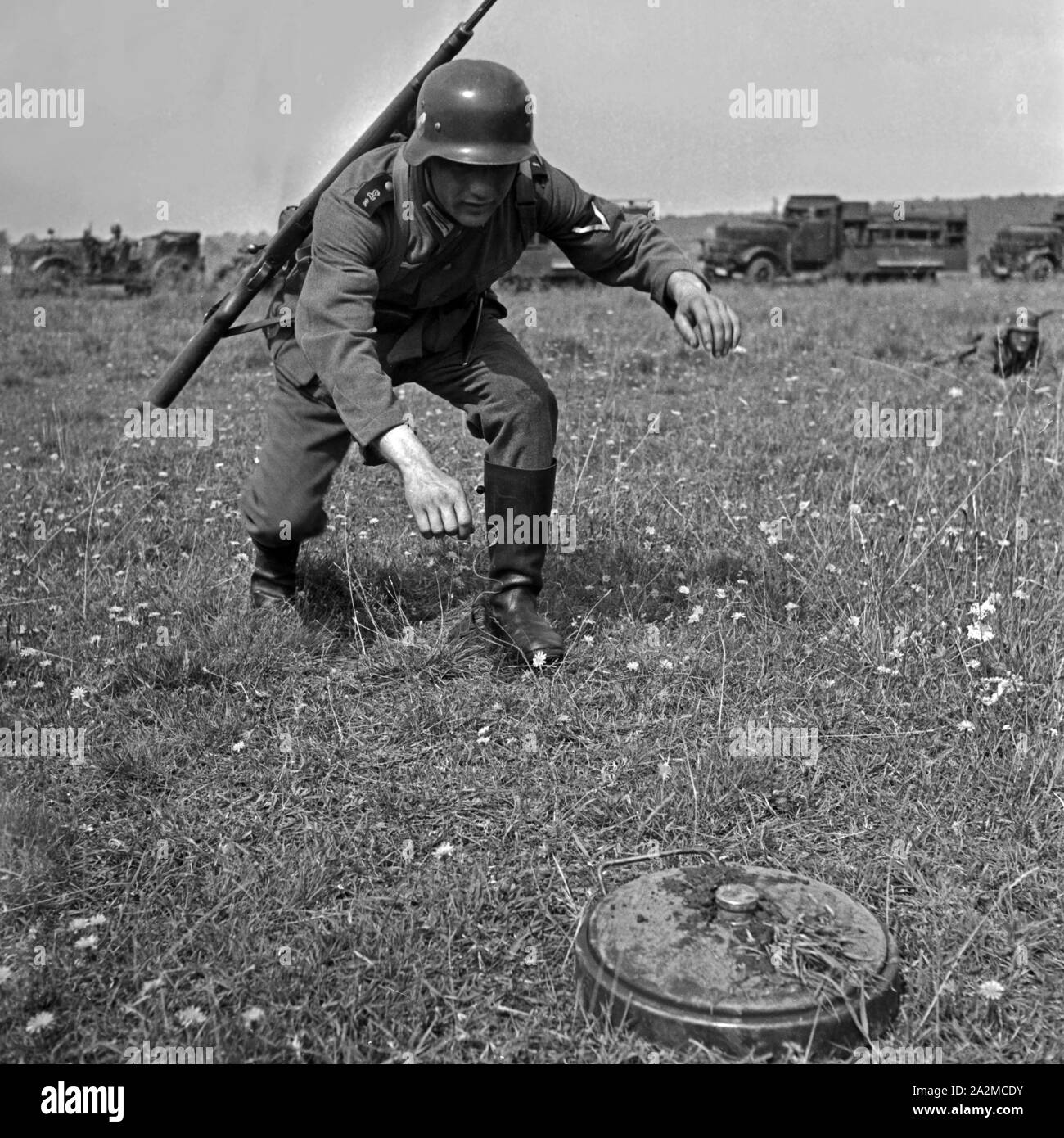Troop command Black and White Stock Photos & Images - Alamy