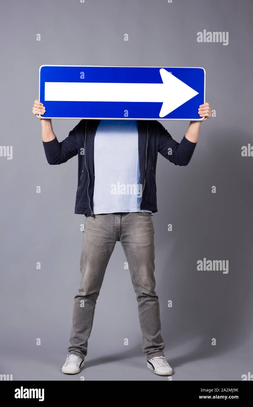 Horizontal direction hi-res stock photography and images - Alamy