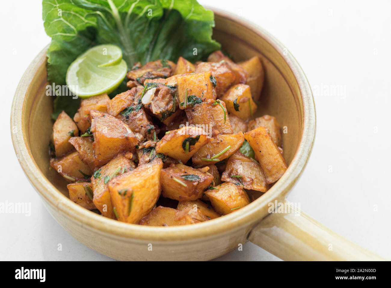 batata harra traditional lebanese mezze spicy fried potato starter dish ...