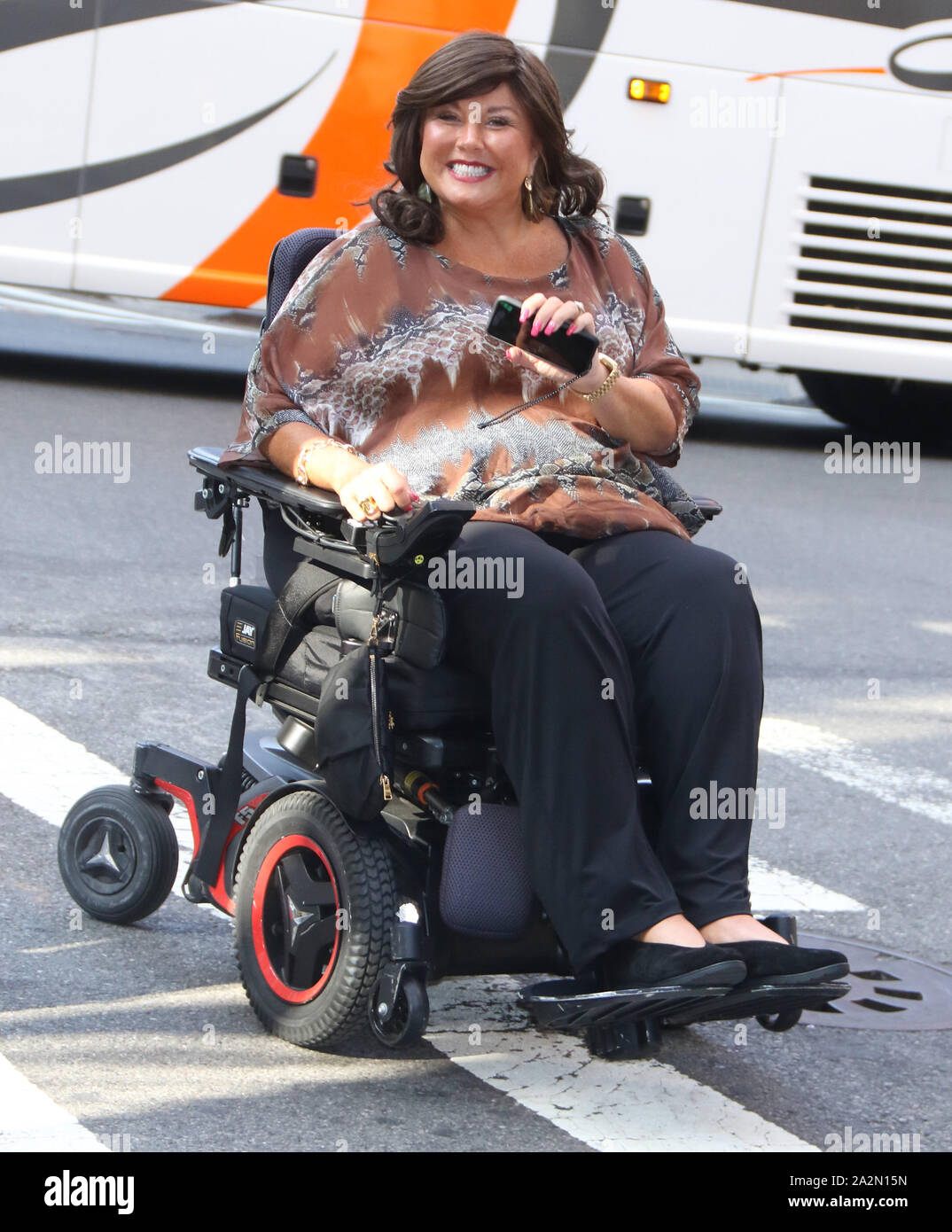 Dance moms series hi-res stock photography and images - Alamy