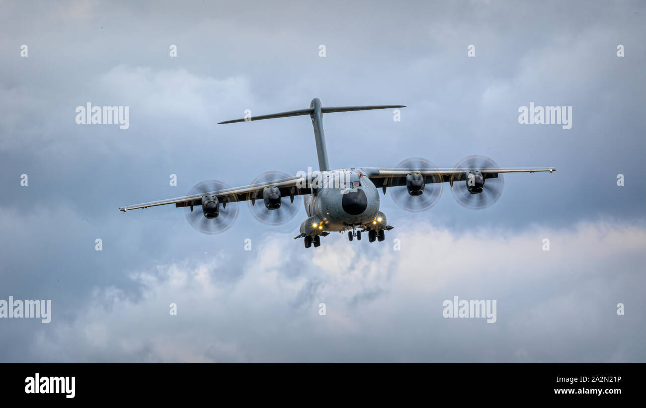 Raf transport aircraft hi-res stock photography and images - Alamy