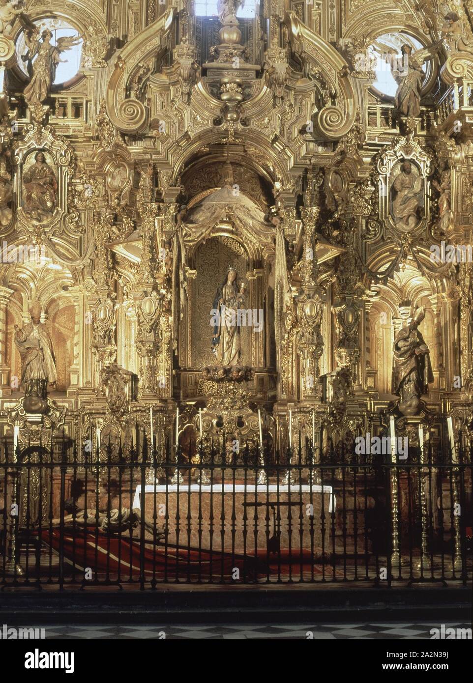RETABLO BARROCO DE LA CAPILLA DE LA ANTIGUA - 1718. Author: DUQUE ...