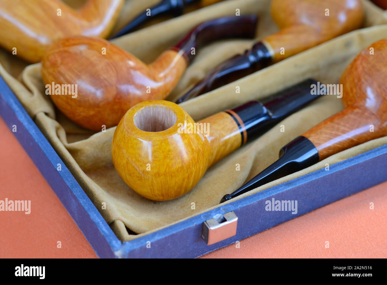 Many Tobacco Smoking Pipes Stock Photo - Alamy