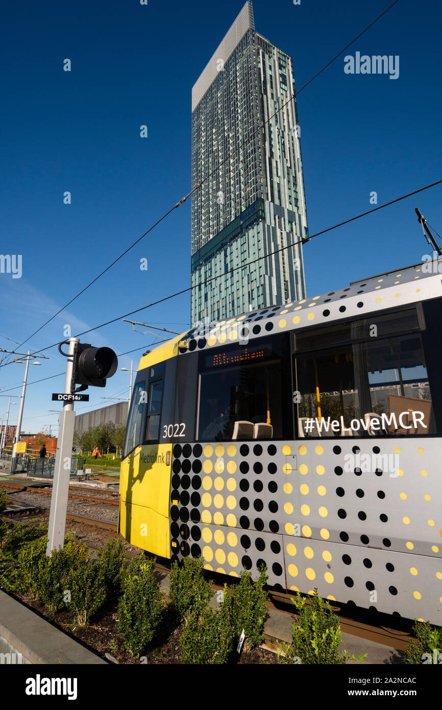 Manchester Metro Light Raikway System - Deansgate Stock Photo - Alamy