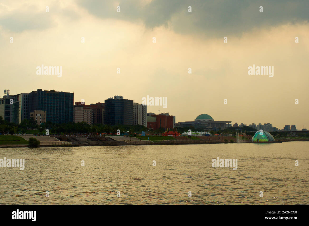 Mapobridge hi-res stock photography and images - Alamy