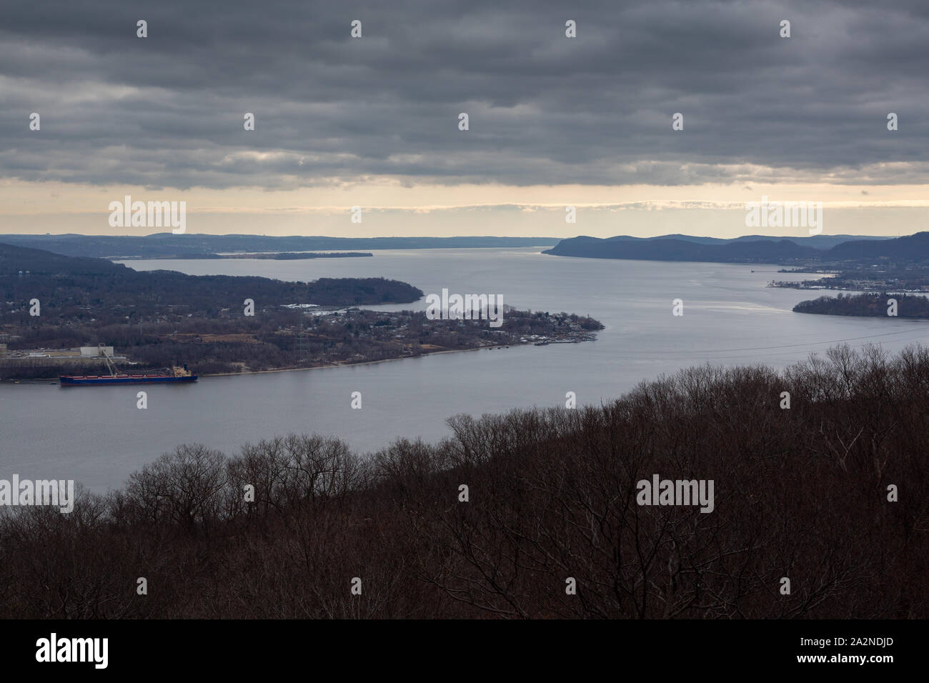 The Hudson River winding toward the northern end of the Palisades past ...