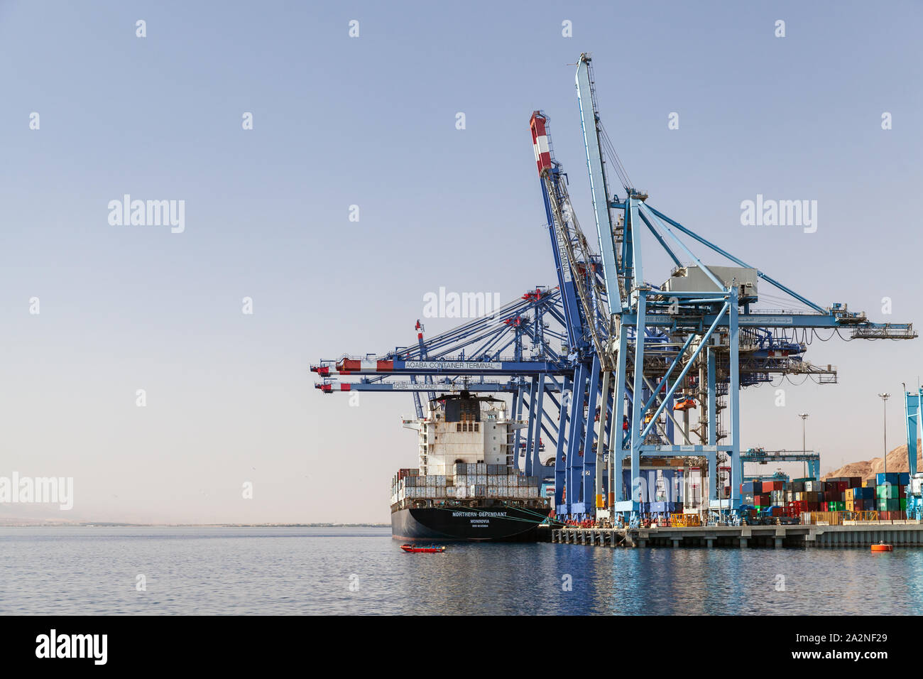 Aqaba, Jordan - May 17, 2018: Unloading huge container ship Northern ...