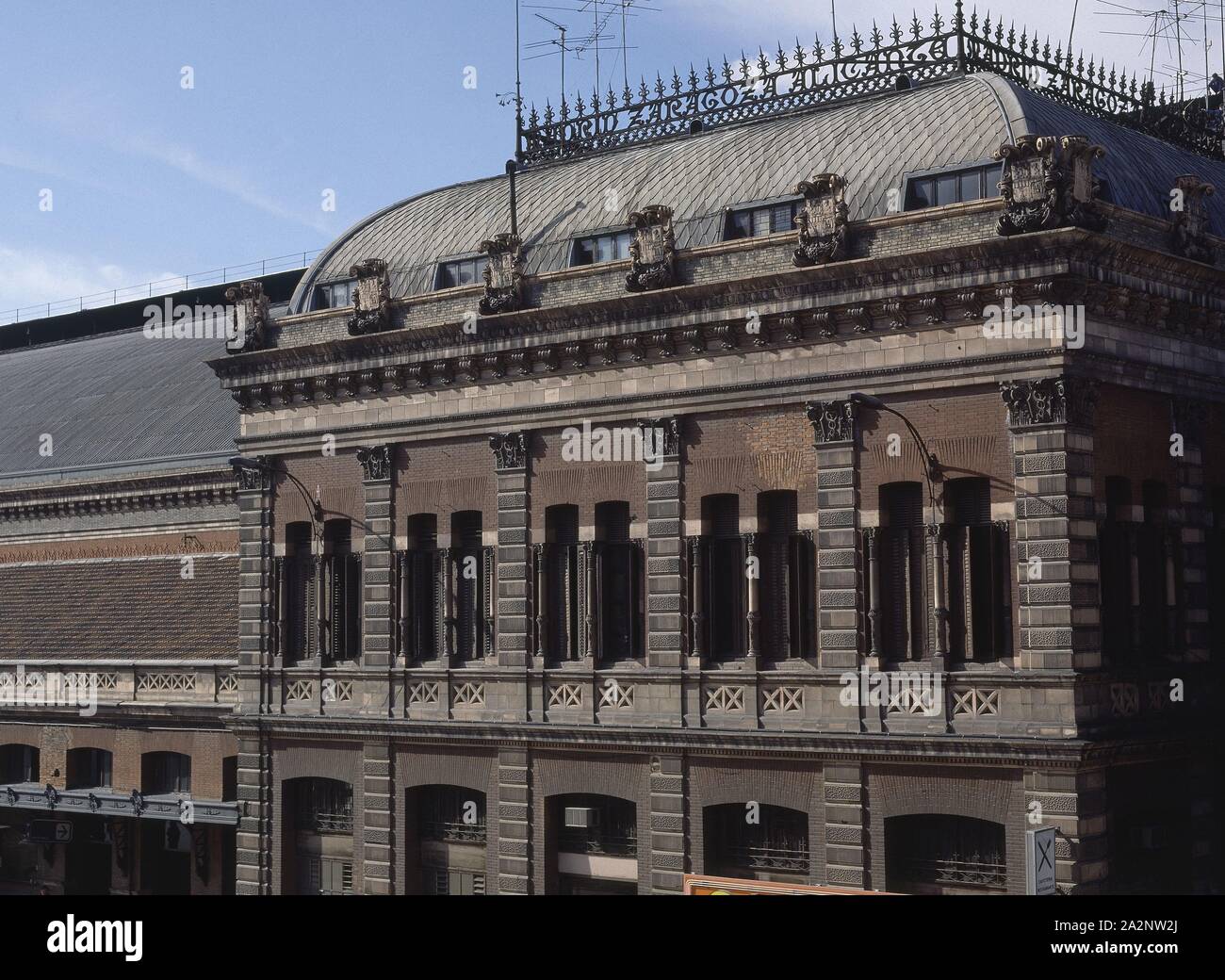 CUPULA. Location: ESTACION DE ATOCHA. SPAIN Stock Photo - Alamy
