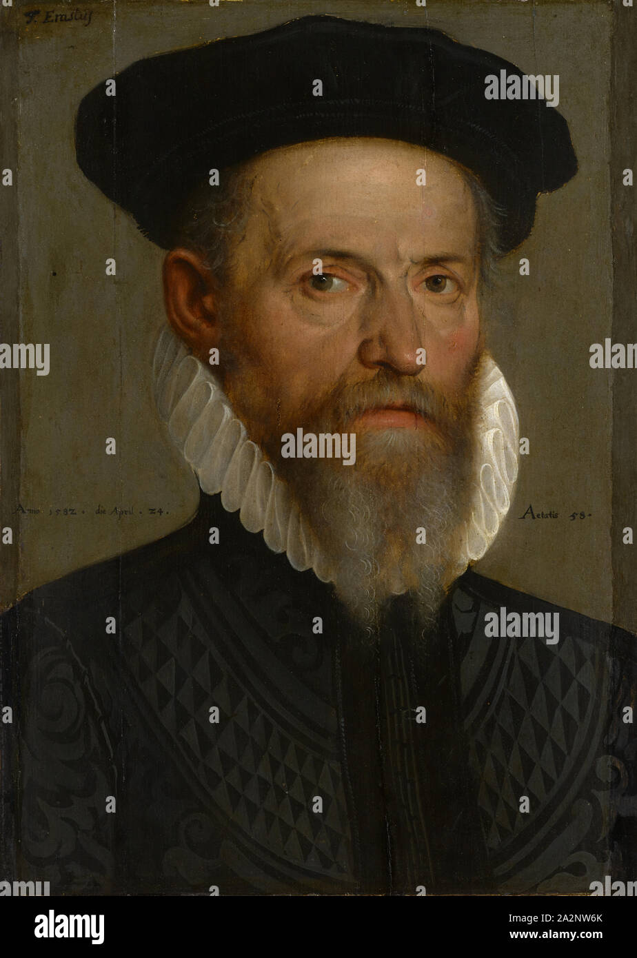 58 7 39 4 cm hi-res stock photography and images - Alamy