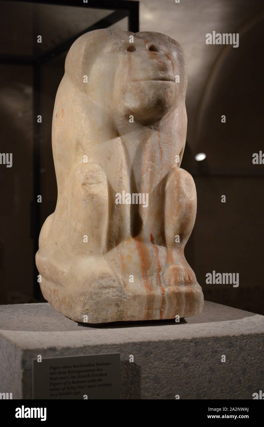 New museum berlin old national gallery hi-res stock photography and ...
