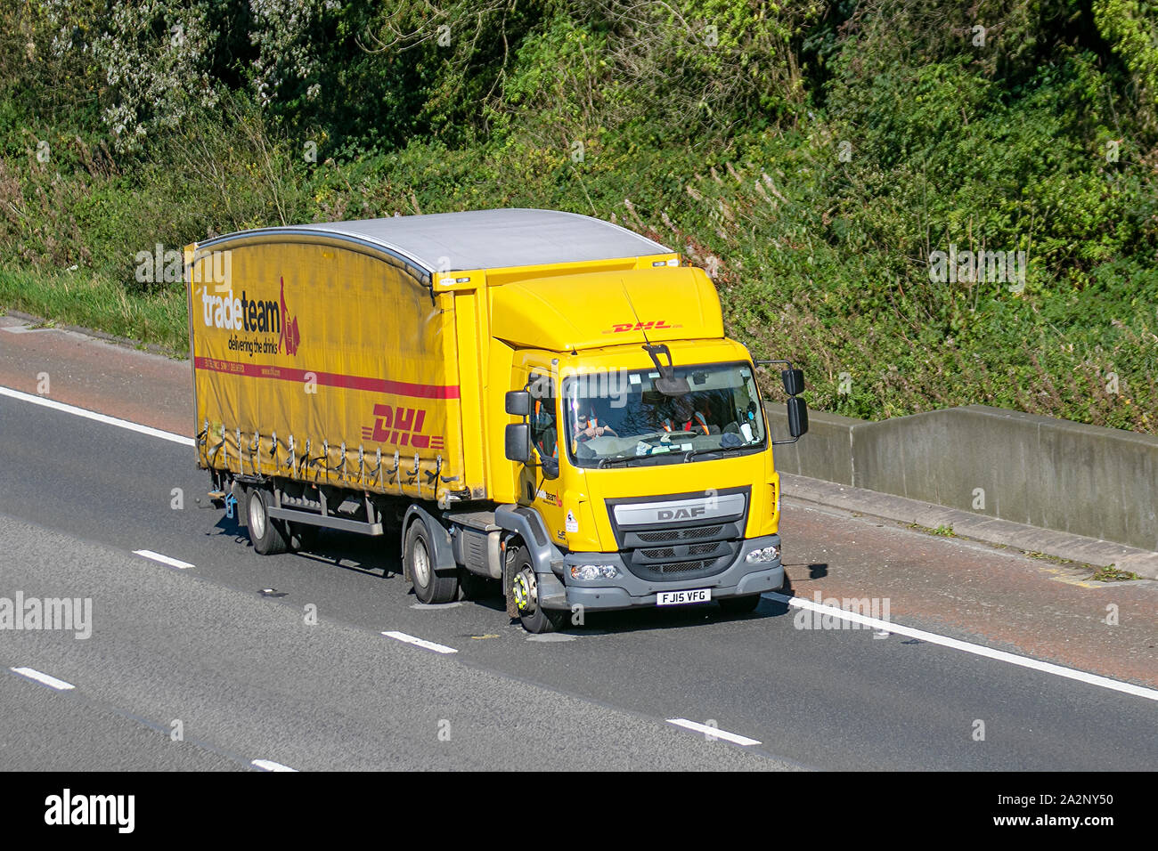 Dhl Lorries High Resolution Stock Photography and Images - Alamy