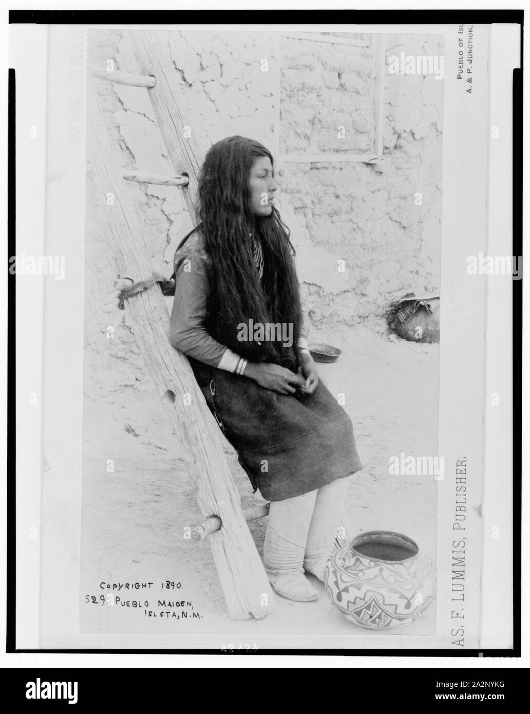 Pueblo of isleta hi-res stock photography and images - Alamy