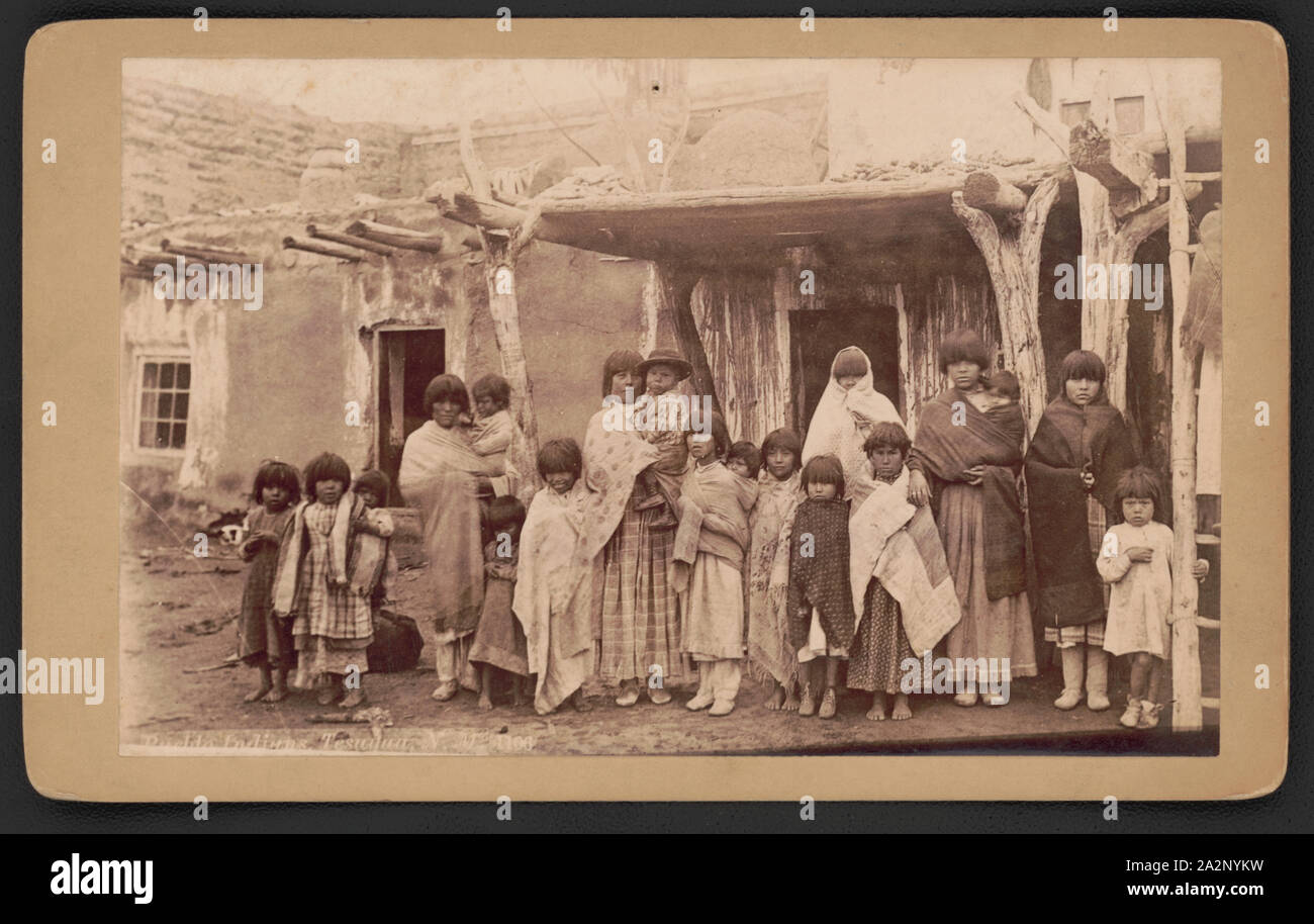 Tesuque pueblo hi-res stock photography and images - Alamy