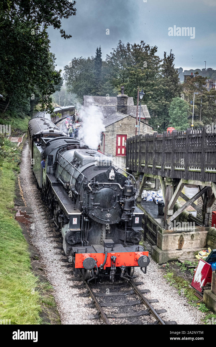 Steam train at Haworth Train Station on the Keighley Worth Valley ...