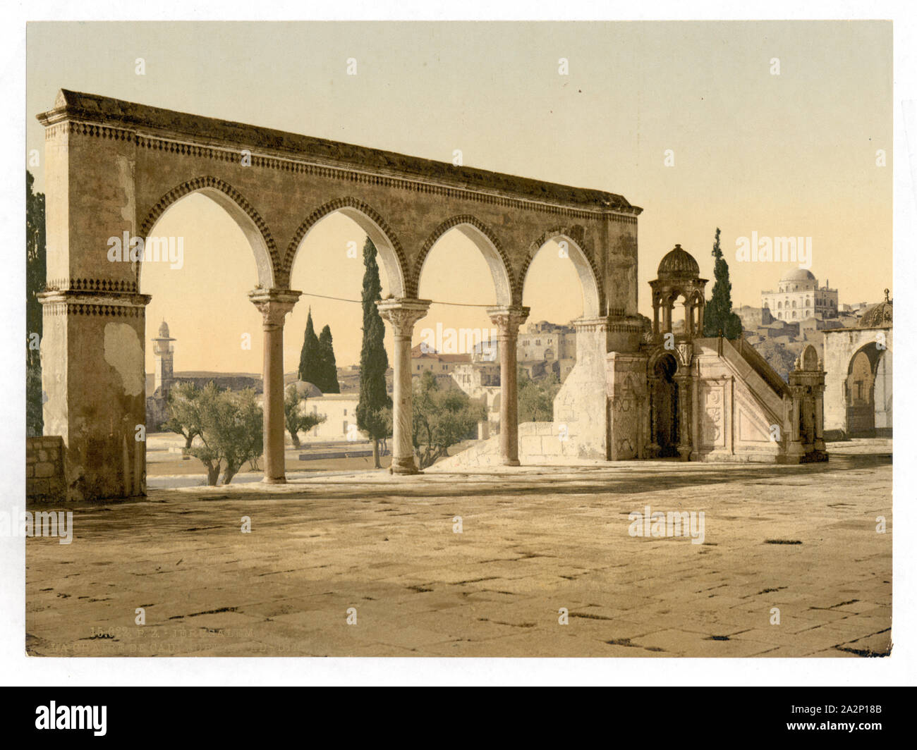 Islamic art Cut Out Stock Images & Pictures - Alamy