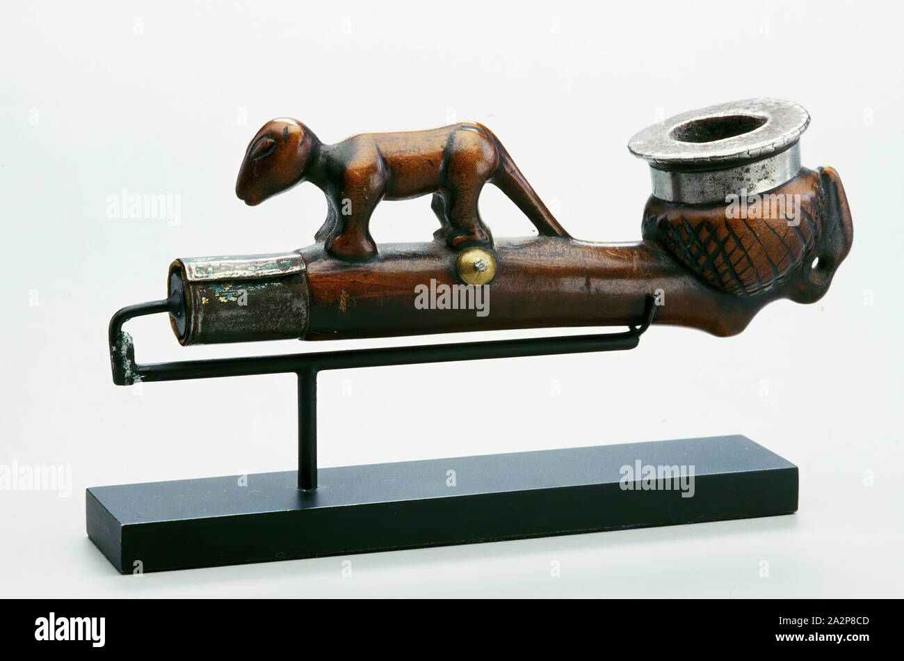 Holo pipe hi-res stock photography and images - Alamy