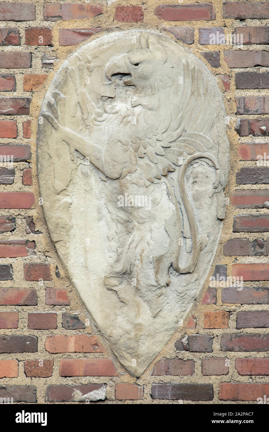 15th century coat of arms hi-res stock photography and images - Alamy