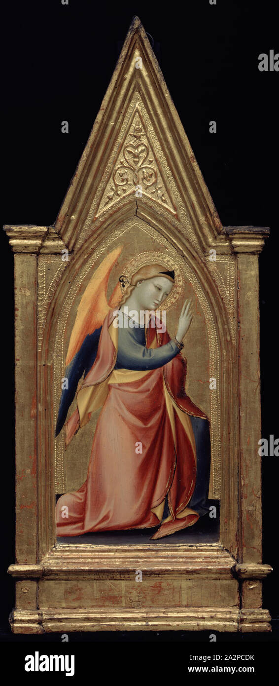 Active 1356 hi-res stock photography and images - Alamy