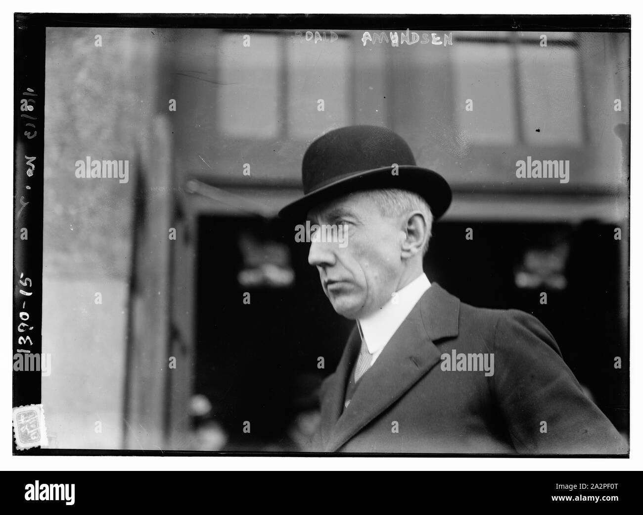 R amundsen hi-res stock photography and images - Alamy