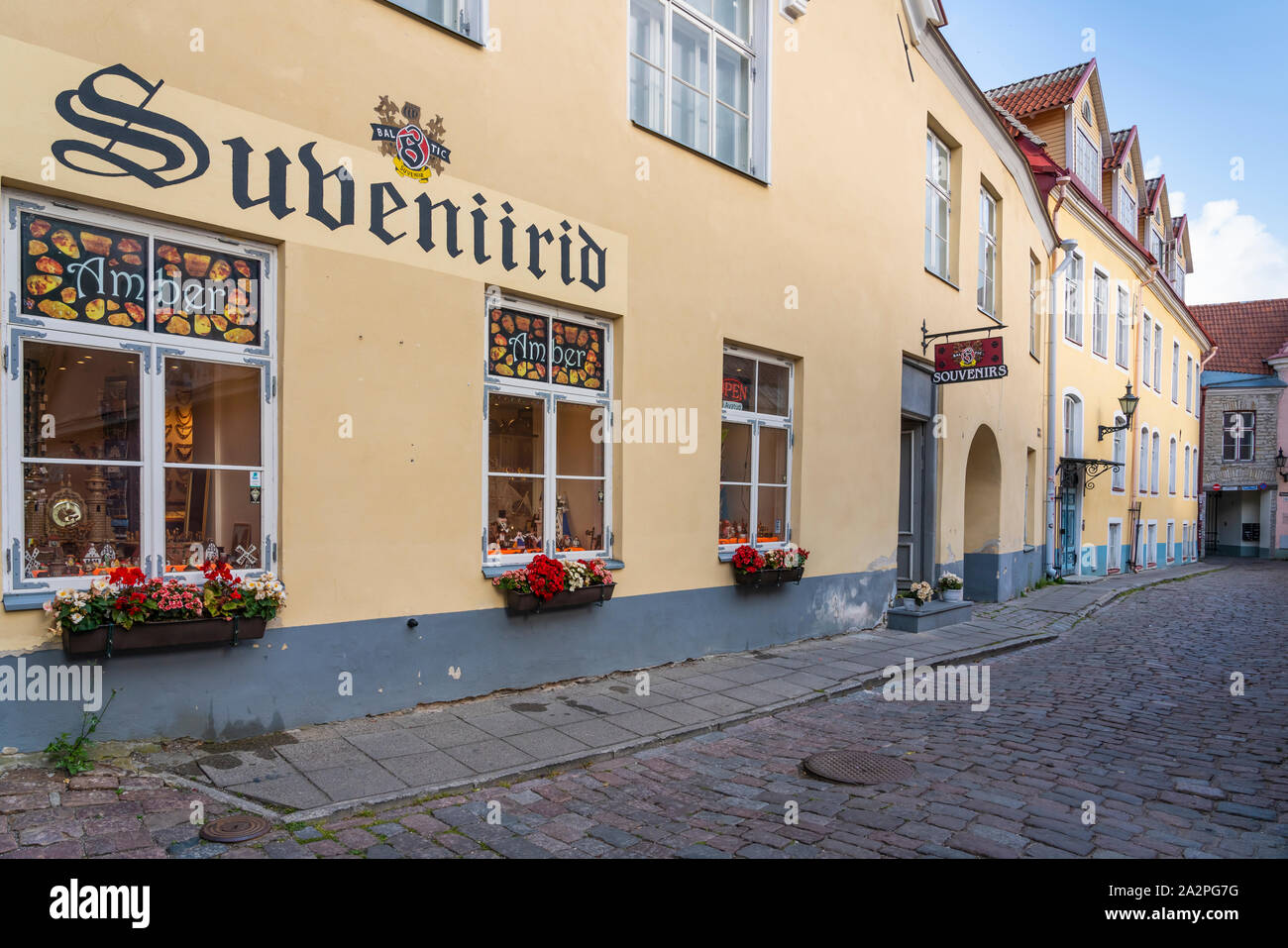 Amber shop hi-res stock photography and images - Alamy