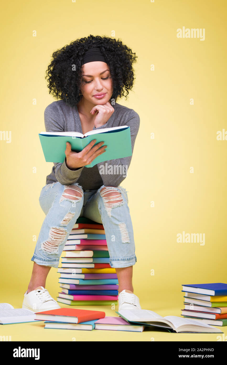 Focused girl hi-res stock photography and images - Alamy