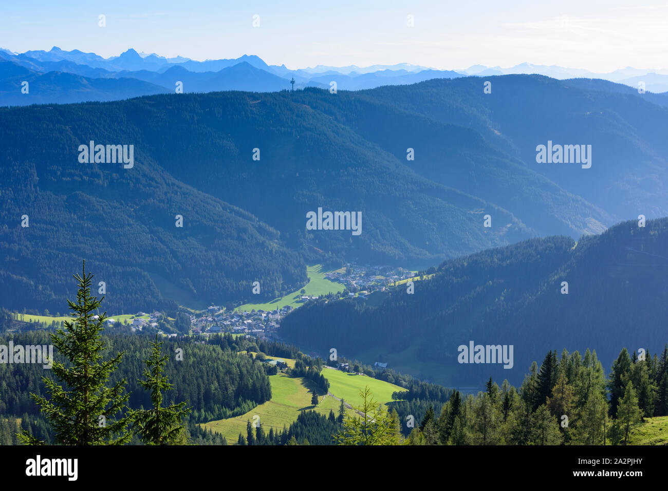 Filzmoos: Filzmoos village in Pongau, Salzburg, Austria Stock Photo - Alamy
