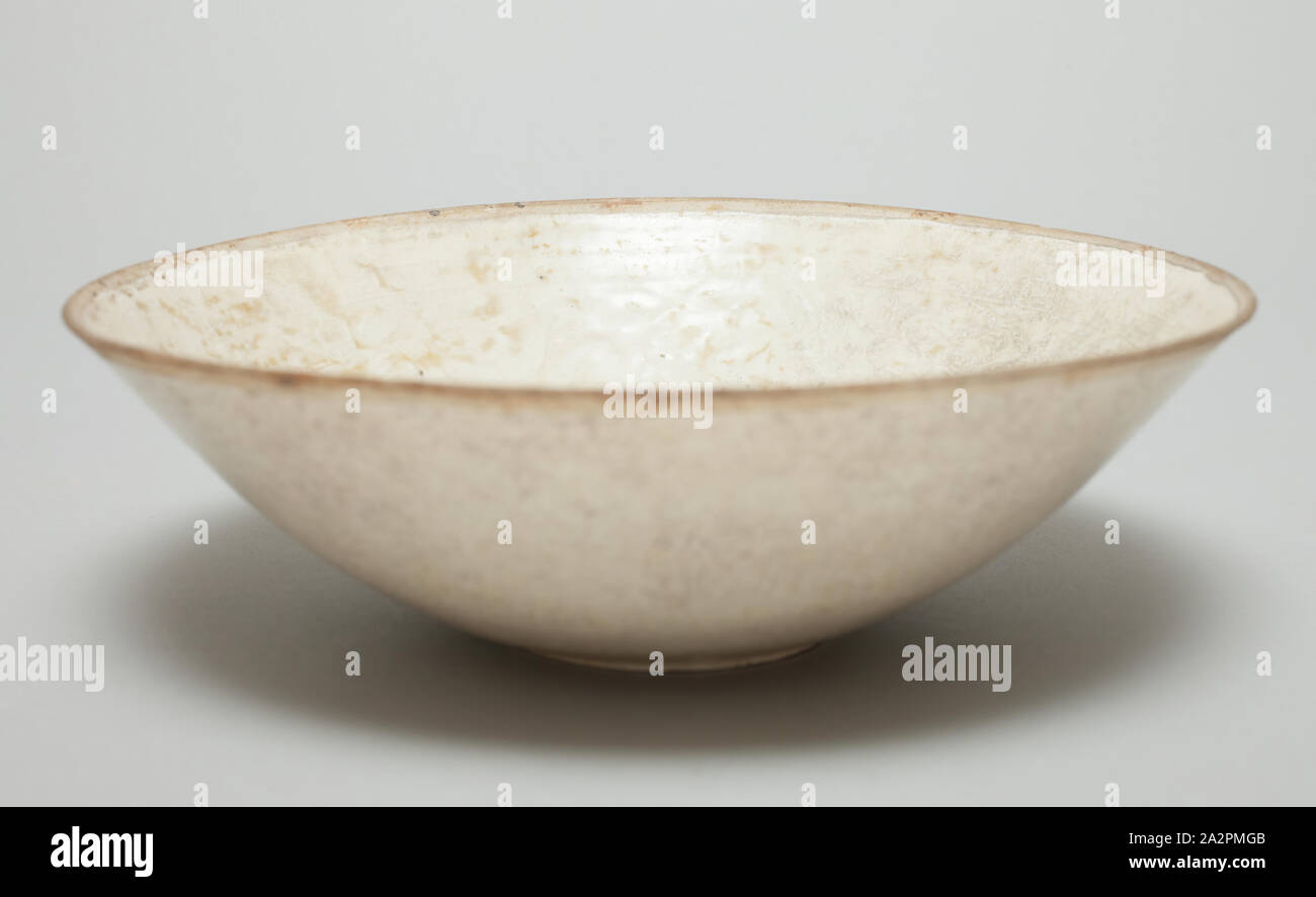 Fen ting white bowl hi-res stock photography and images - Alamy