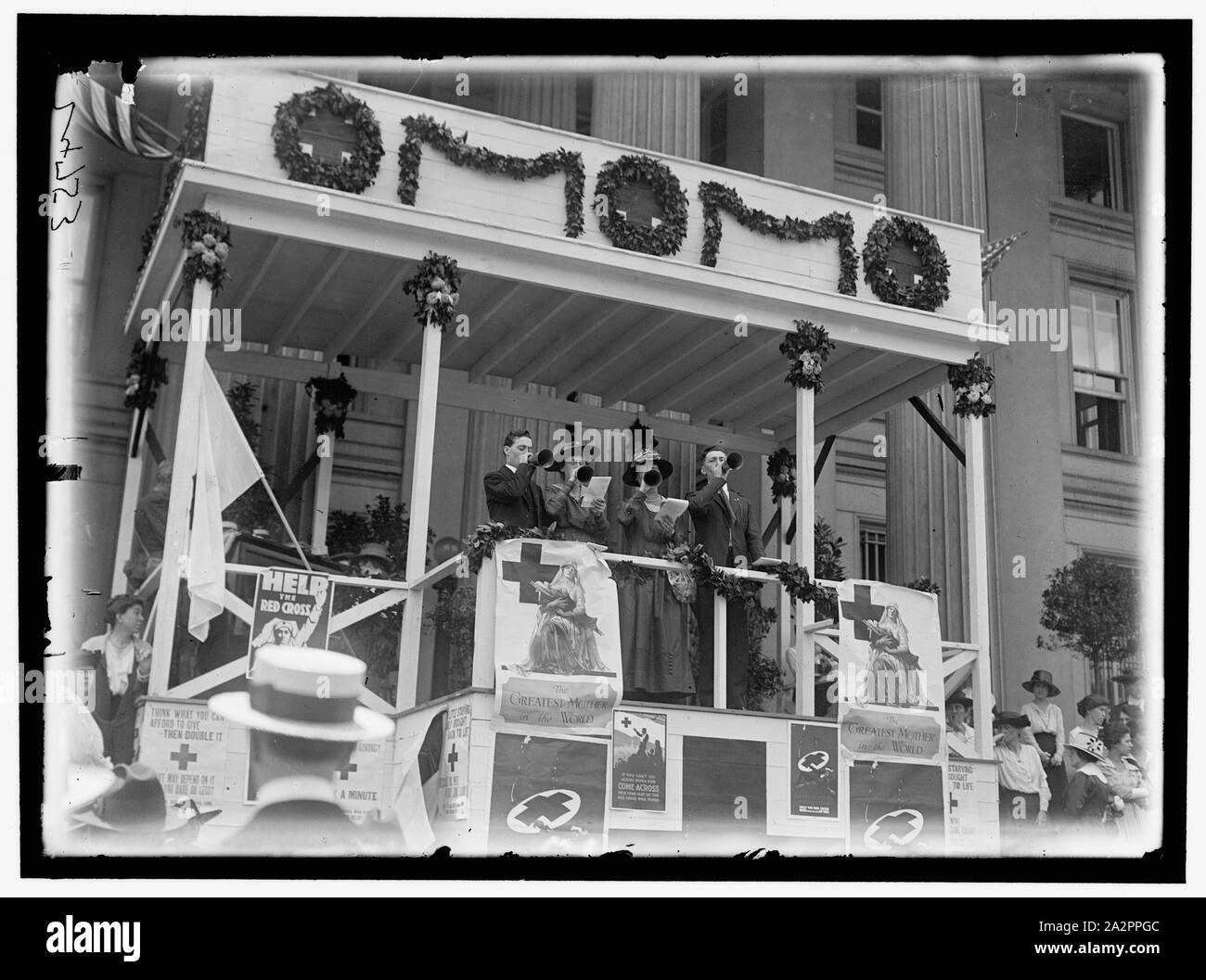 Drive in management Cut Out Stock Images & Pictures - Alamy