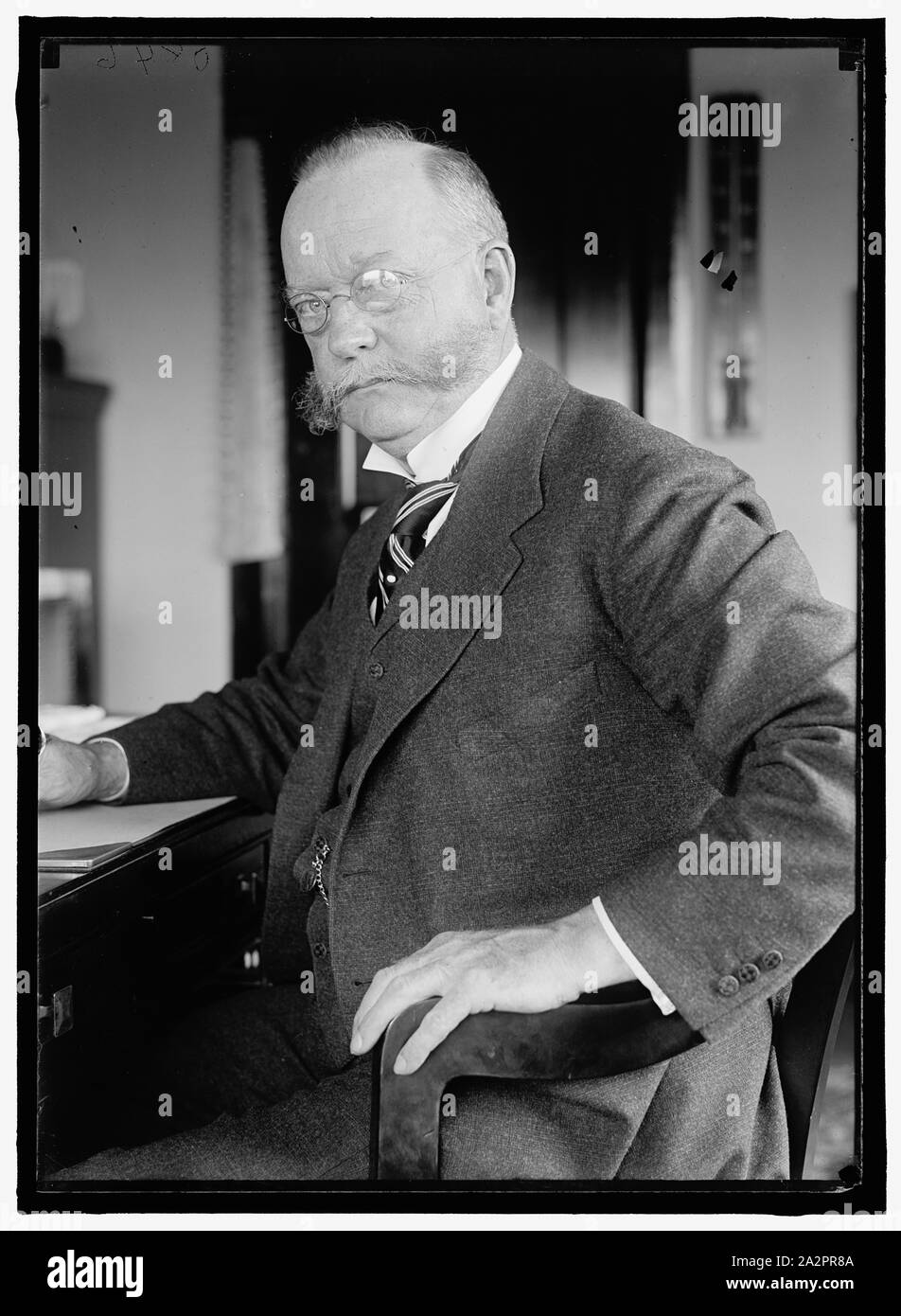 William cox hi-res stock photography and images - Alamy