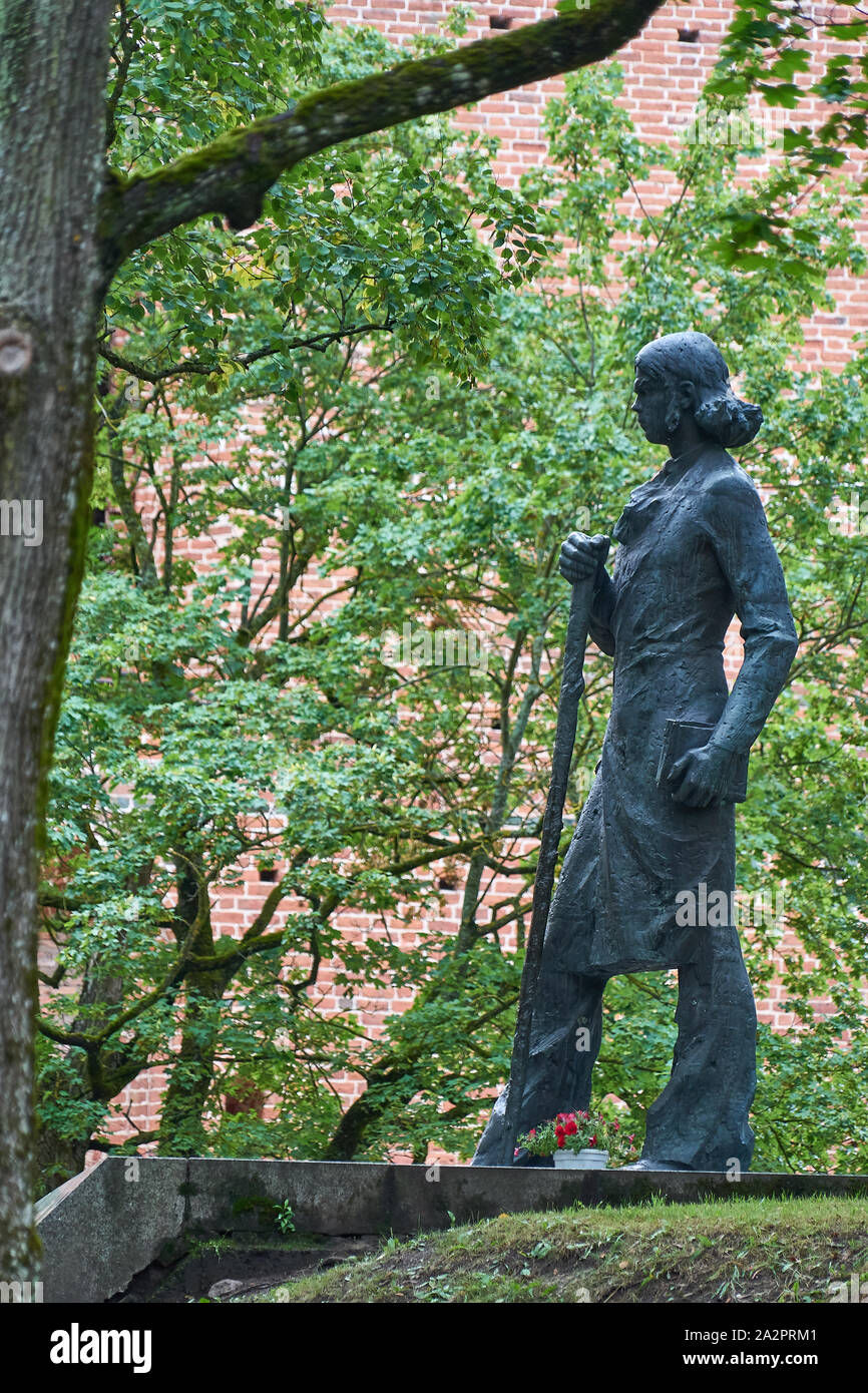 Das Denkmal für Kristjan Jaak Peterson, von J. Soans und A. Murdmaa ...